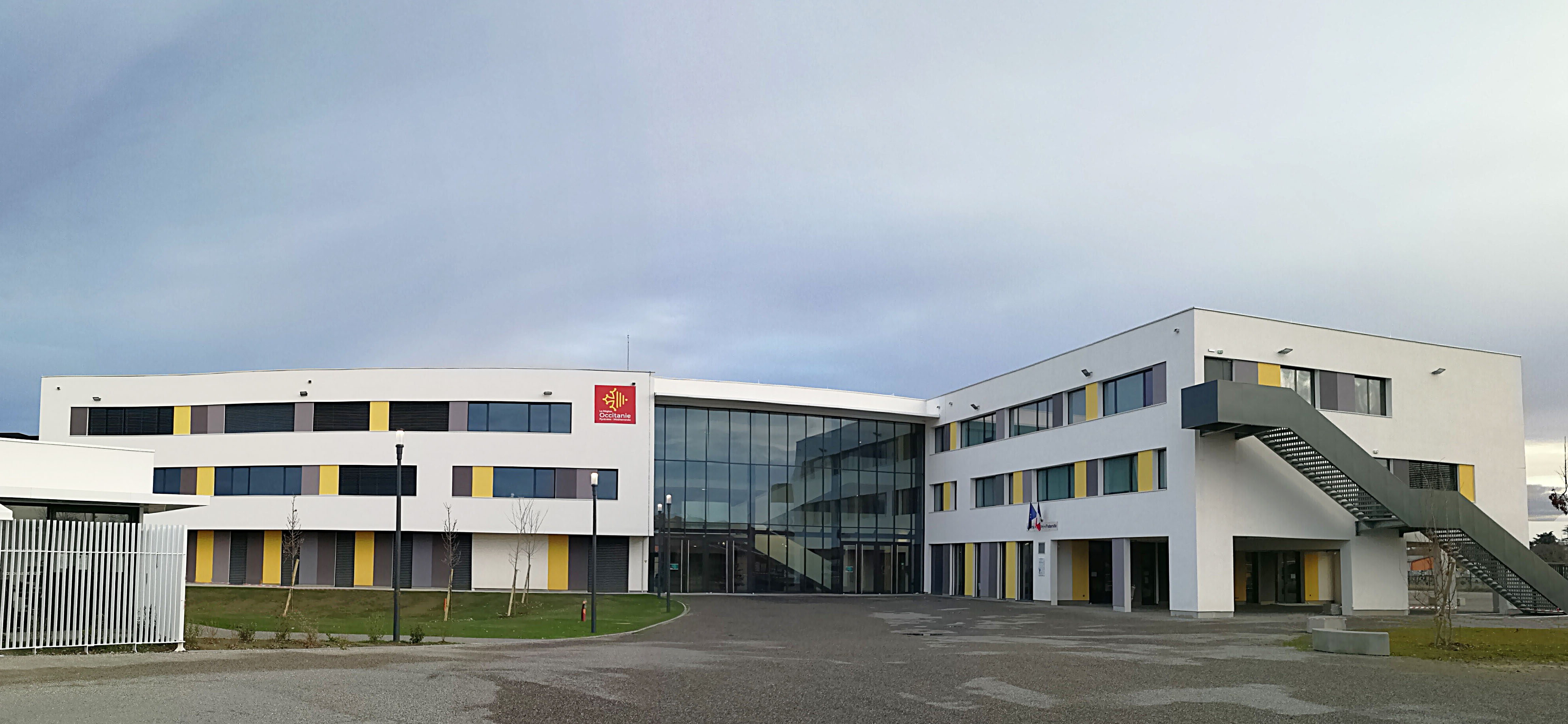 Lycée Charles de Gaulle - Notre lycée : présentation et formations ... Lycée Charles de Gaulle - Notre lycée : présentation et formations ...